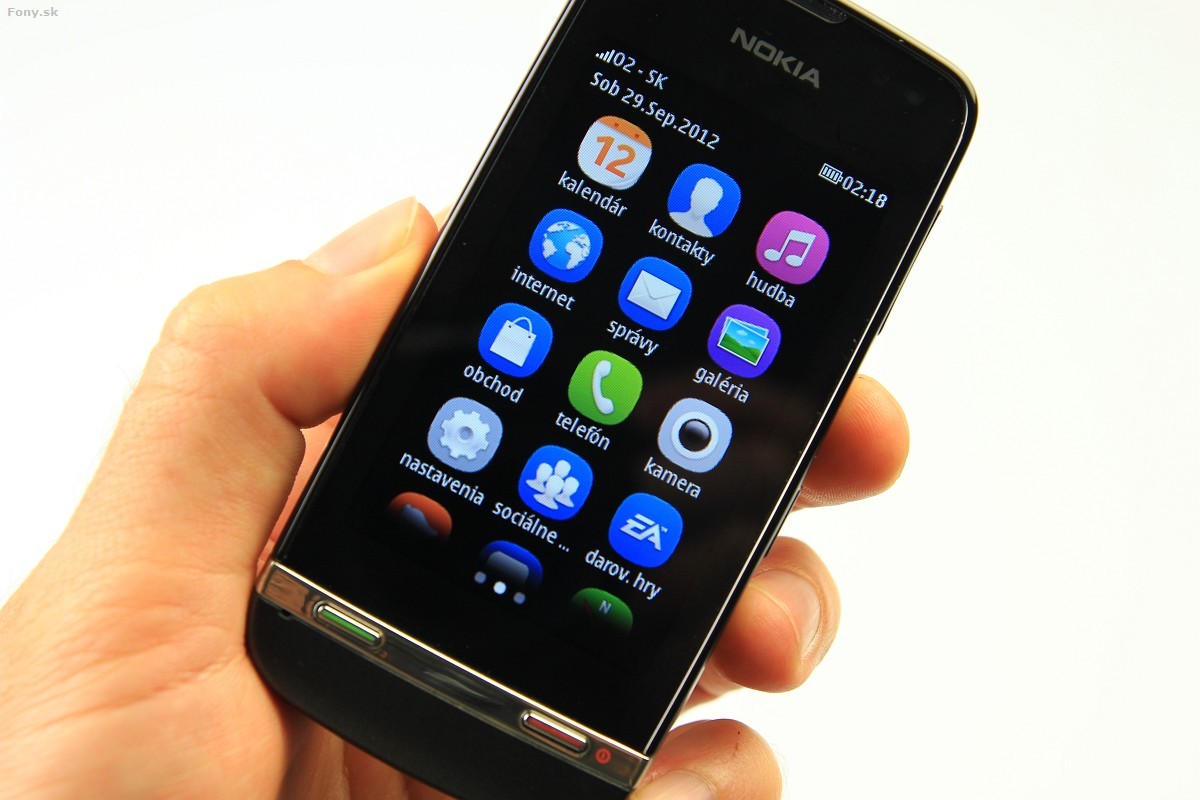 Recenzia: Nokia Asha 311