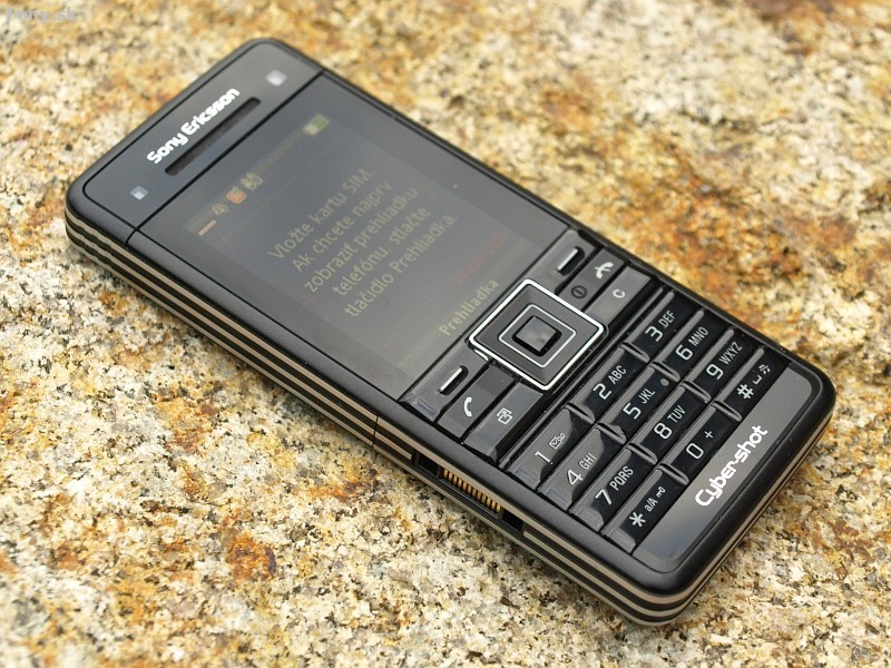 Recenzia: Sony Ericsson C902